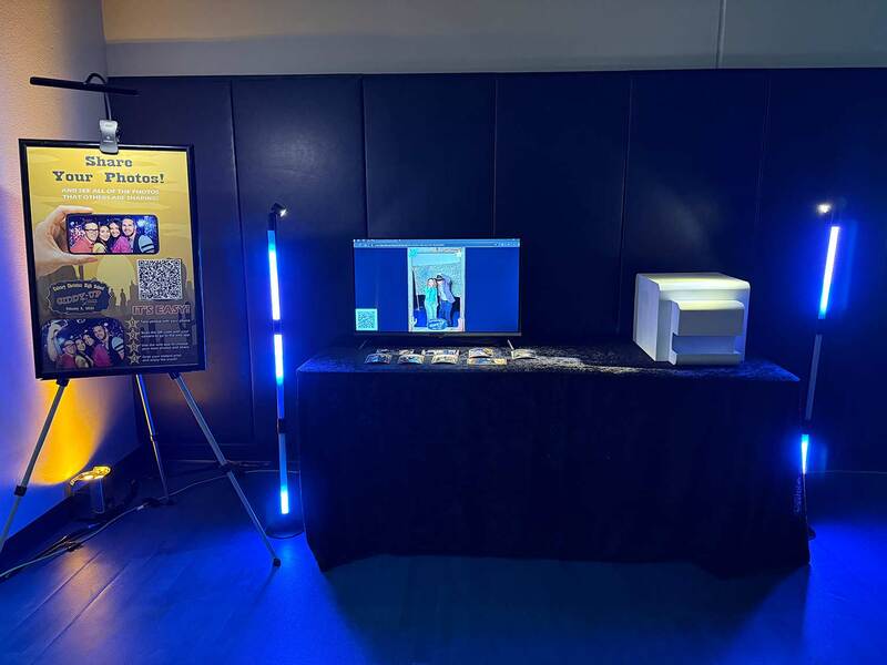 Asteroid Booth - Rob Gale Photography & Photo Booth